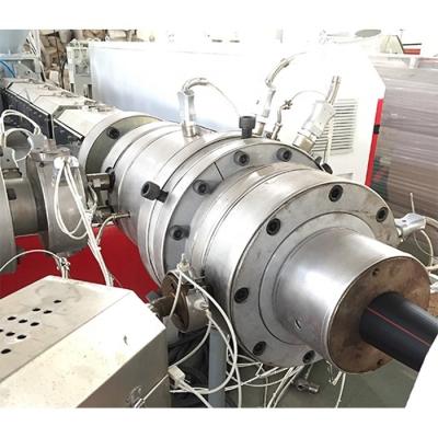 China Customized HDPE Pipe Machine 380V / 415V HDPE Extruder Machine 80kw Tractor Speed 4-12m/Min for sale
