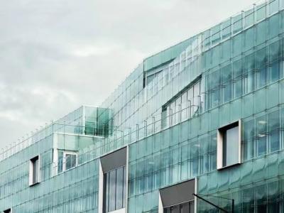 中国 スリムなデザインのカスタマイズ可能なガラスカーテンウォール 防音機能と保温機能 販売のため