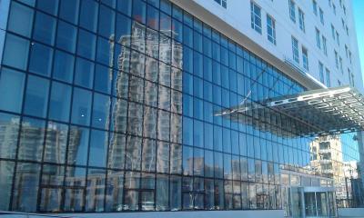 中国 オーダーメイド モダン ガラスカーテン 壁 防音 / 省エネ 機能 販売のため