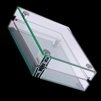 中国 1.4-3.0mm パネルの厚さ ガラスのカーテン壁 あなたのカスタマイズされた仕様のためのカスタマイズされたデザイン 販売のため