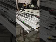 商品を送り出しなさい