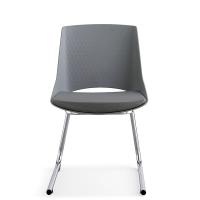 China Office Sleigh Leg Modern Design Plastic Stackable Training Center Chairs for Learning for sale