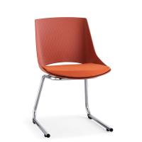 China Office Sleigh Leg Modern Design Plastic Stackable Training Center Chairs for Learning for sale