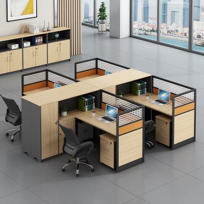 Cina Combinazione di mobili da ufficio scrivania doppia scrivania per computer scrivania e sedia con design moderno in vendita