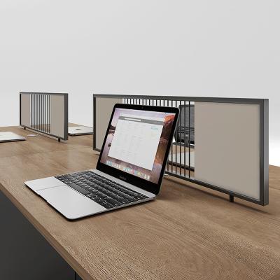 Cina Stazione di lavoro per ufficio minimalista per quattro persone con scrivania e sedia a superficie in melamina di legno in vendita