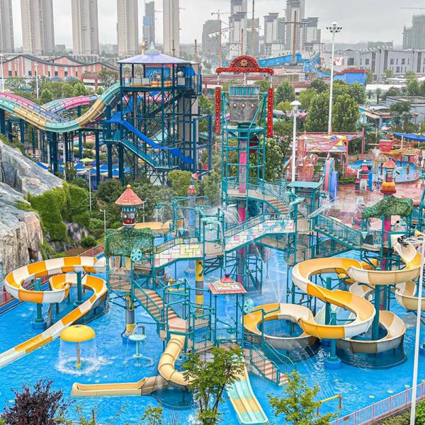 Quality Customized Splash Pad Fiberglass Waterslides Playground Slide For Pool for sale