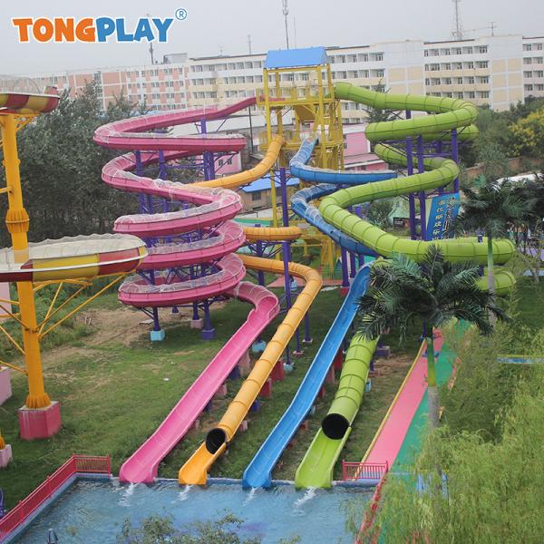 Quality Creative Aquatic Play Equipment Pool Spiral Slide Customized Color for sale