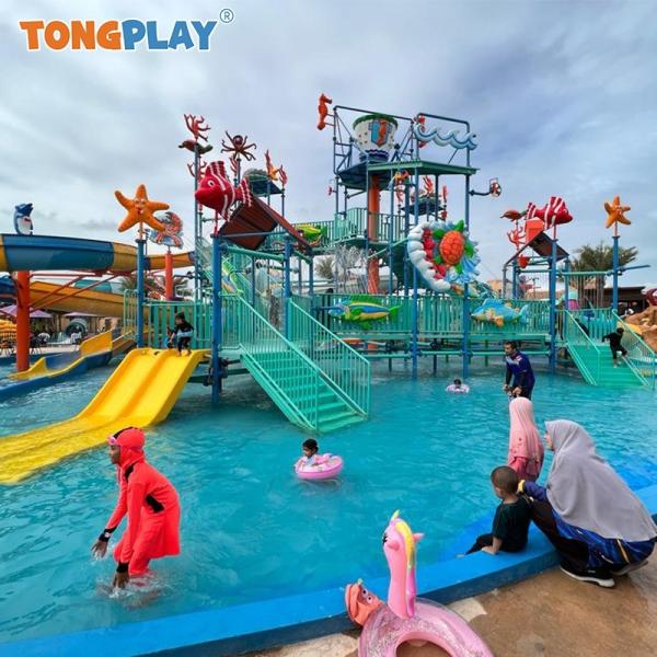 Quality Summer Fibreglass Pool Slide 200m2 Amusement Park Water Slide Outdoor Entertainm for sale