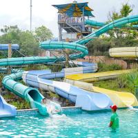 Quality Curve Fiberglass Pool Water Slide Water Amusement Park Equipment 500kg Capacity for sale