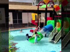 Waterpark Buiten pretpark Plastic glijbaan speeltuin Buiten speeltoerusting voor kinderen Waterglijbaan
