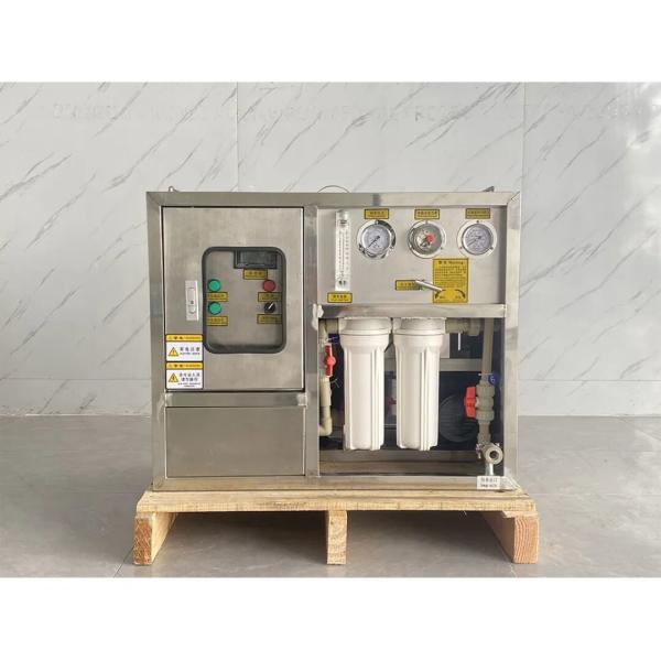 Quality Laboratory Compact Desalination Watermaker RO Small Scale Desalination Unit for sale