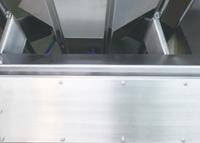 China Compact Ip66 Waterproof Multihead Salad Weigher for sale
