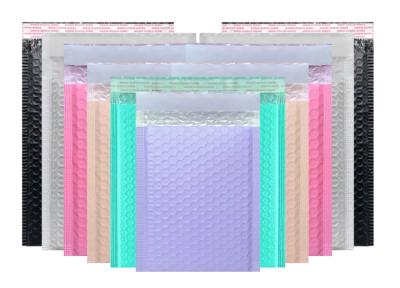 China Waterproof Poly Bubble  Mailing  Bag  Shockproof  Customizable Size for sale