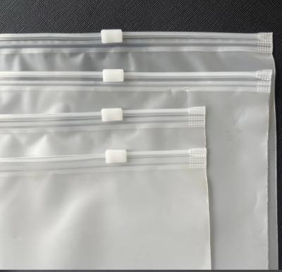 China Custom  Size CPE Zipper Bags High Quality Transparent Packaging Bags for sale