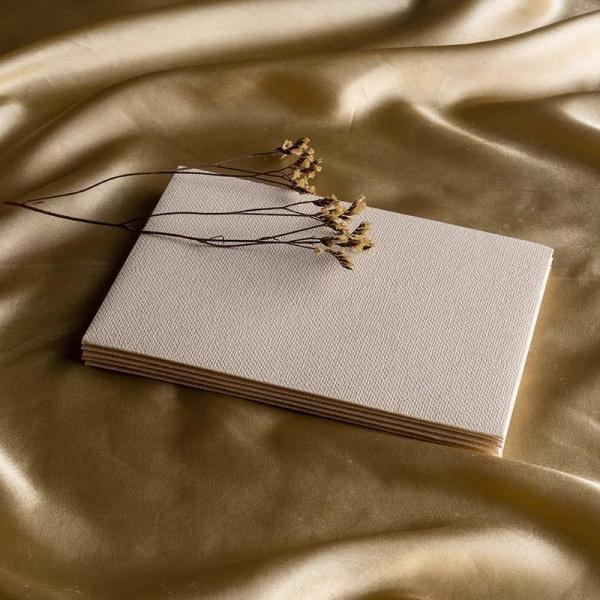 Quality Tear Resistant Kraft Paper Envelopes Brown / White Invitation Card Envelope For for sale