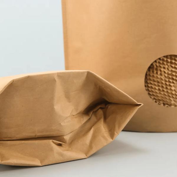Quality Custom Printing Recycled Padded Mailers Shockproof Honeycomb Mailers Lightweight for sale
