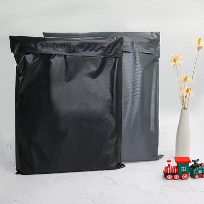 China Customized Courier Mail Bags Black Custom Poly Mailers With Logo for sale