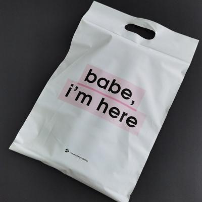 China Customized Compostable Mailing Bag 100% Biodegradable Mailers Waterproof With Flexiloop Handle for sale