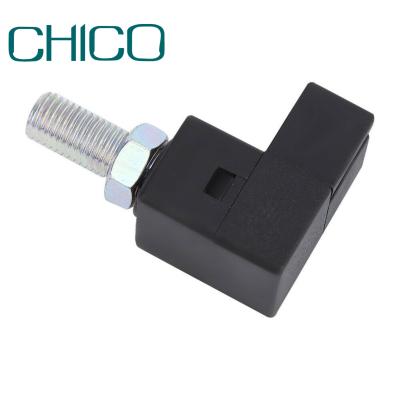 Cina La luce dei freni di M10x1.25 HYUNDAI commuta 93810-2E000 93810-38000 in vendita