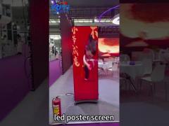 LEDポスタースクリーン 折りたたむビルボード P2.5 P3 P4 P5 LEDスクリーン