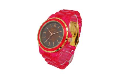 Cina Il quarzo delle donne rosse guarda l'orologio di plastica impermeabile del Giappone Movt della cinghia in vendita