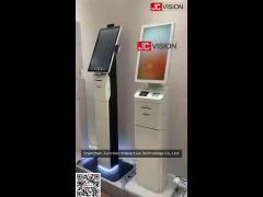 23.6インチ カーブドセルフサービス タッチスクリーン キオスク Qrコードスキャナープリンター