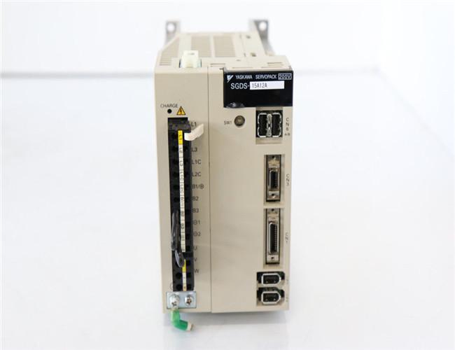 YYASKAWA SERVOPACK SGDS-15A12A Industrial Servo Drives Output 11.6A 1.5KW Japan 2