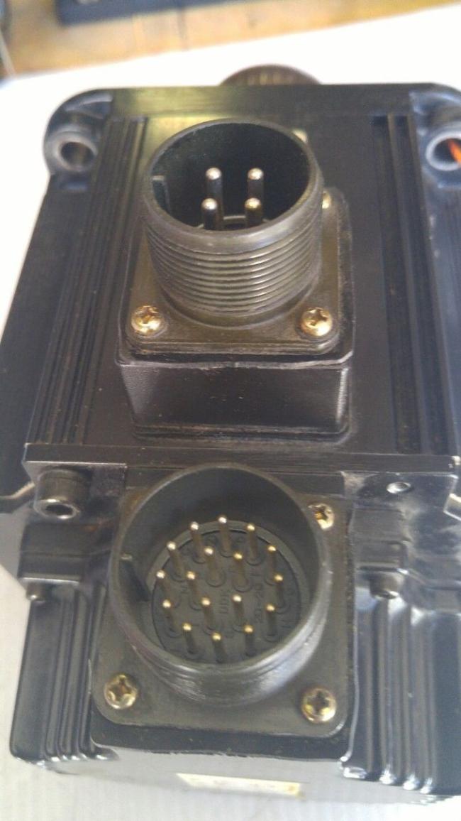 Sgmph-01b1e4cd Yaskawa Servo Drive 100v 100w Original New 3 Working Days Delivery 7