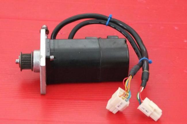 YASKAWA Industrial 3000r/min 0.91A SGMAH Sigma II Japan 100W SGMAH-01A1A-HL11 1