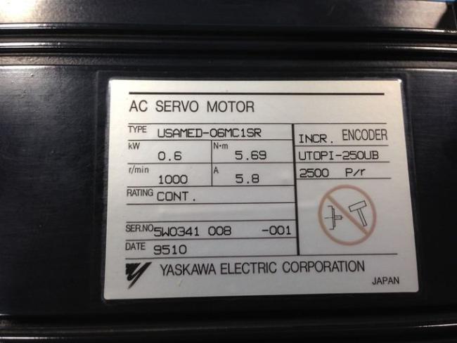 USAMED-06MC1SR 1000r/ Min Yaskawa Servo Drive Original New 1