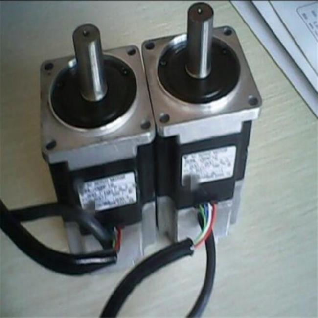 Yaskawa Electric SGML-04AF12 AC Servo Motor Japan 400 Watt 3000 RPM Made in Japan 0