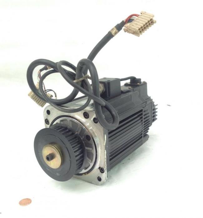 Industrial YASKAWA 1500RPM 16.7A Motoman Robot AC Servo Motor SGMGH-13A2A-YR23 0
