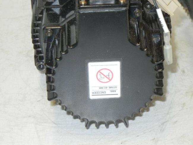 Industrial YASKAWA 1500RPM 16.7A Motoman Robot AC Servo Motor SGMGH-13A2A-YR23 1