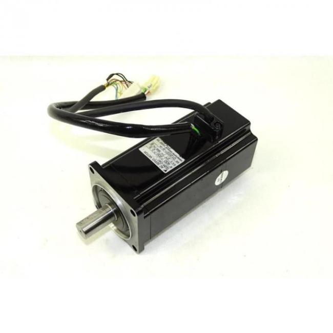NEW 400W 200V UL Recognized Industrial YASKAWA 3000r/min SERVO MOTOR SGM-04UWB4L 2.6A 0