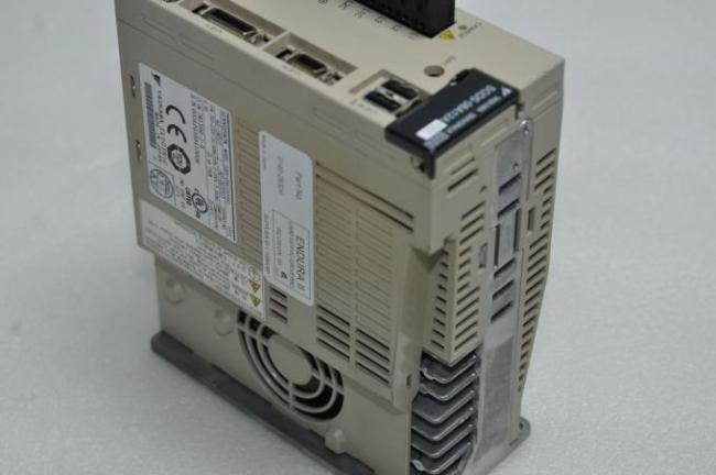 Yaskawa Sgma 3 Series 3 Phase Servo Motor Driver Mechatrolink SGDS-08A12AY562 1