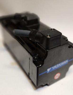 China SGM7J-04A7A6C Yaskawa SGM7J 400w Power Servo Rotary Motor Module for sale