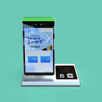 China Sistema da janela 10 do terminal 8Inch do reconhecimento de cara do processador central i3/i5/i7 que Swiping o cartão R/L 178 graus à venda