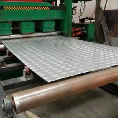 China ASTM EN DIN GB 201 Stainless Steel Plate Checkered 1.0-8.0mm Grade 304 316L for sale