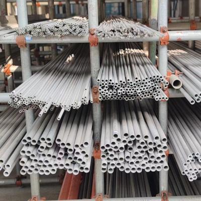 China EN 1.4845 Naadloos buisje van roestvrij staal 310S Holle buis van roestvrij staal Te koop