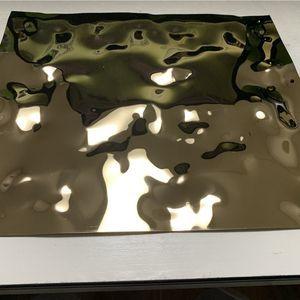 China Mirror Gold Color Water Ripple Pattern 304 Grade Stainless Steel Sheet for Decorative Ceiling for sale