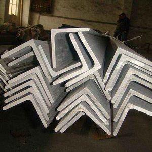 China Hot Rolled Stainless Steel Angle Bar with Pickling Surface in 30*30-100*100mm Sizes for sale