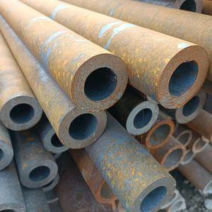 China EN10216-3 690QH Heavy Duty High Toughness Round Seamless Alloy Steel Pipe for Industrial Applications for sale