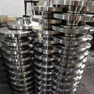 China Class 150 DIN2566 1.4306 Stainless Steel Flange Pipe Fitting for High-Temperature Applications for sale