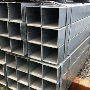 China 30X30mm A36 Mild Steel Rectangular Hollow Section with Black Surface Treatment Square Steel Tube for sale
