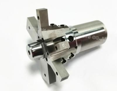 China NAK80 / SKD61 Collapsible Core Injection Mold Parts 46-56 HRC for sale