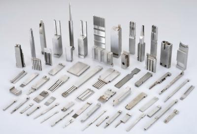 중국 고 정밀 연결  Mold 구성 요소는 1.2312 Mold 강철으로 만들어집니다 판매용