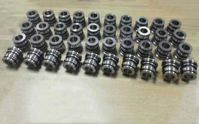 Cina La muffa di plastica suprema di Nitrided ASSAB Orvar parte le inserzioni del centro con macinazione in vendita