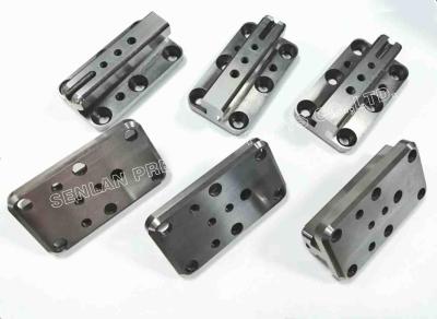 China Componentes plásticos quadrados materiais do molde SKD61 com tempo longo à venda