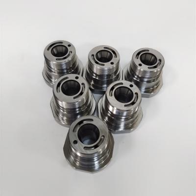 Cina Inserzione di tornitura di anima della muffa di CNC di precisione con il filo per le parti di plastica della bottiglia del gocciolamento in vendita