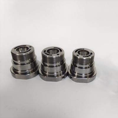 Cina Inserzione di tornitura di anima della muffa di CNC di precisione con il filo per le parti di plastica della bottiglia del gocciolamento in vendita